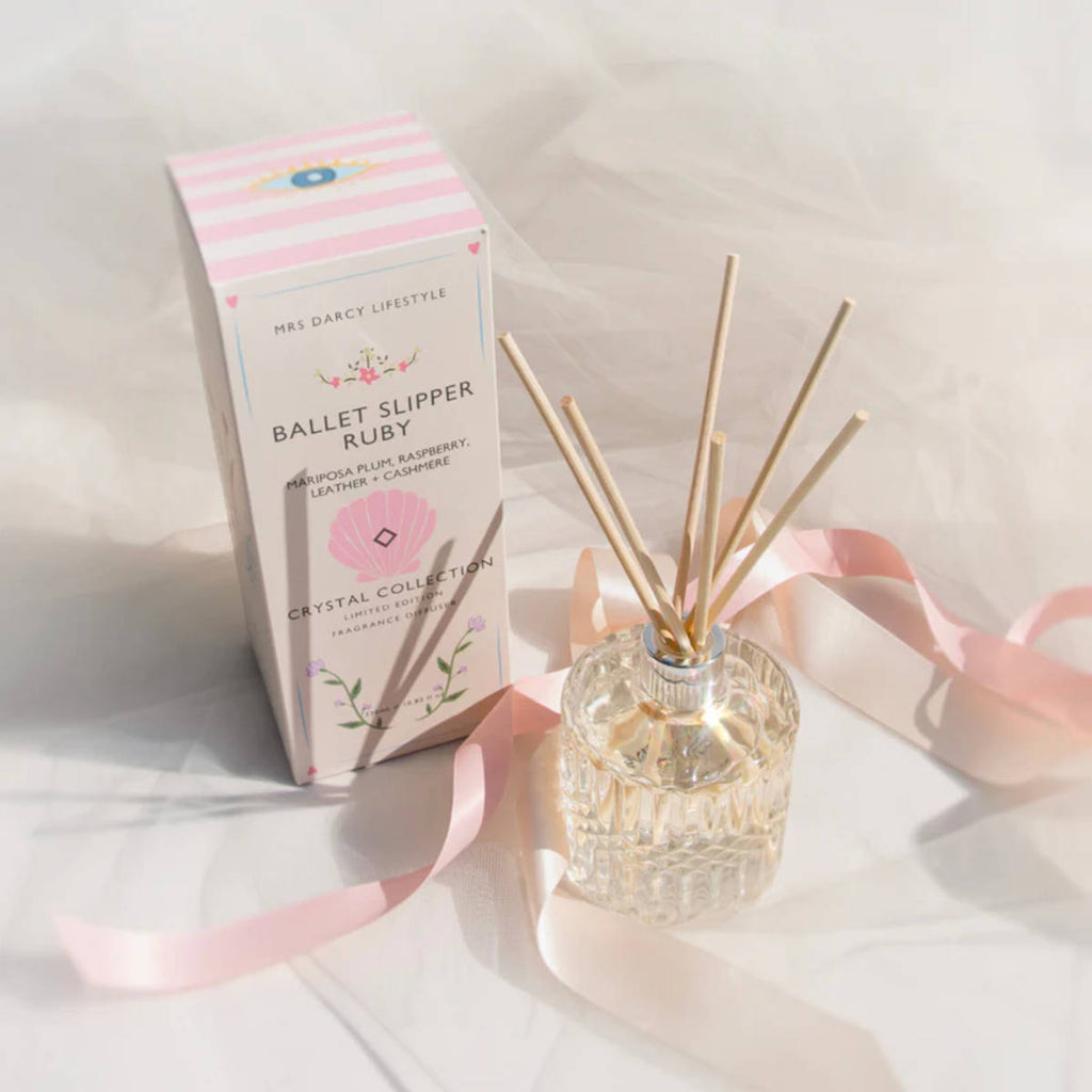 Mrs Darcy Ballet Slipper Ruby Diffuser 320ml | Minimax