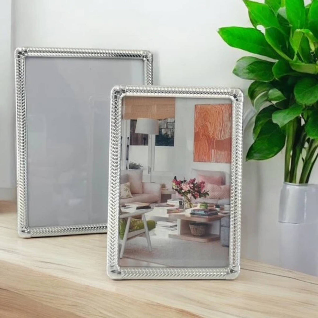 Flair Gifts and Home Bancroft Weave Edge Frame Silver 10 x 15 cm | Minimax