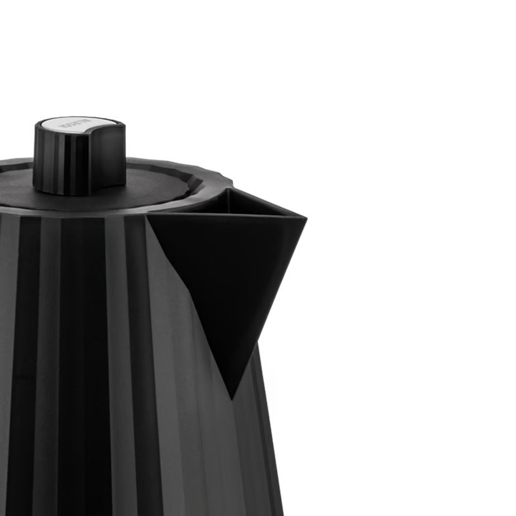 Alessi Plissé Electric Kettle Black 1L | Minimax