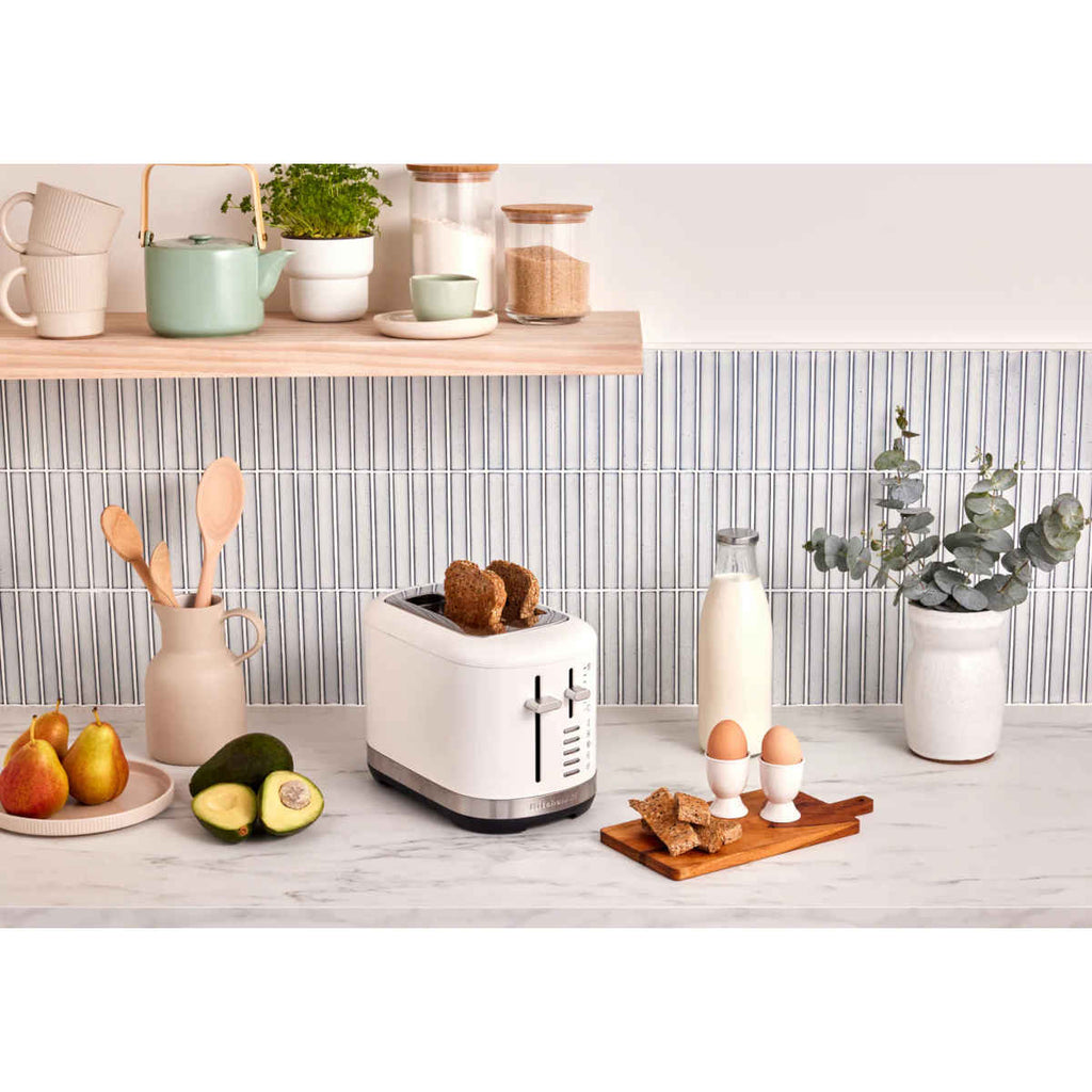 KitchenAid KMT2109 2 Slice Toaster Porcelain White | Minimax